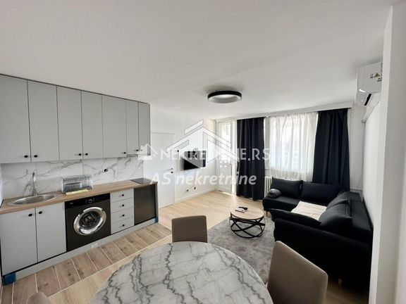 Novi Beograd, Blok 1, Fontana, 3.0 stan, 60m2, 850 EUR