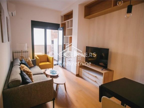 Vračar, Kalenić pijaca, 2.0 stan, 45m2, 1400 EUR