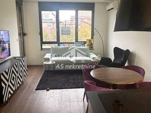 Novi Beograd, Bežanijska kosa 1, 3.0 stan, 70m2, 1300 EUR