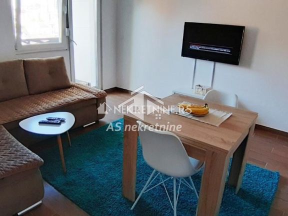 Zvezdara, Učiteljsko naselje, 1.5 stan, 43m2, 650 EUR