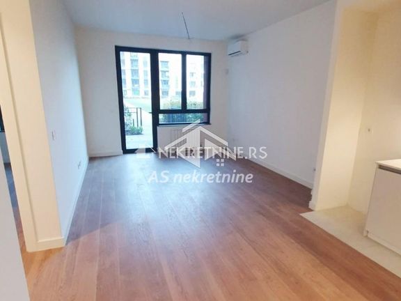 Savski venac, Beograd na vodi, 2.0 stan, 61m2, 1300 EUR