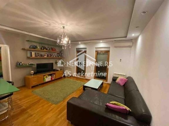 Stari grad, Dorćol, 2.0 stan, 63m2, 750 EUR