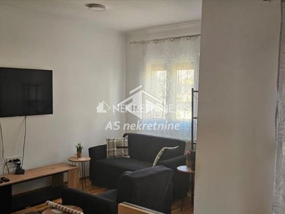 Palilula, Hadžipopovac, 2.0 stan, 44m2, 700 EUR