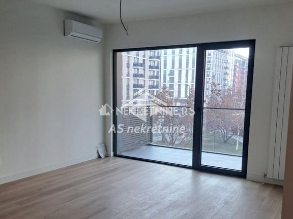 Savski venac, Beograd na vodi, 3.0 stan, 79m2, 1800 EUR