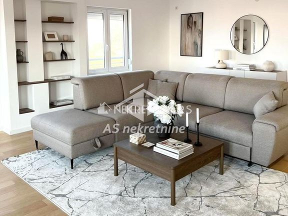Palilula, Višnjička banja, 4.0 stan, 148m2, 1500 EUR