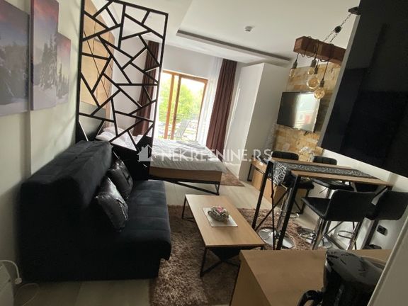 Apartman sa terasom Milmari