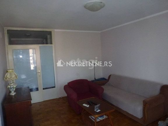 Bežanijska kosa, prostran 2.0 soban stan, 65m2