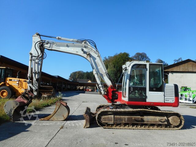 Bageri za puzanje
Takeuchi TB 1140 ( 14,3t ) POWERTILT