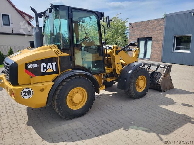 CAT 906H2 utovarivač
Caterpillar 906H2