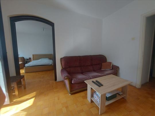Novi Beograd - Bež. kosa III - 1,5 s, 47 m2