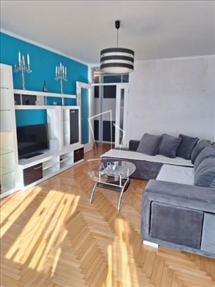 Voždovac,izdaje se luksuzan stan, 68m2 ID#9296