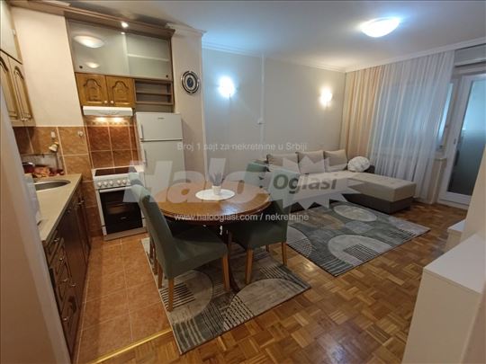 Novi Sad - Sajam, izdaje se 2.0 stan, 50m2