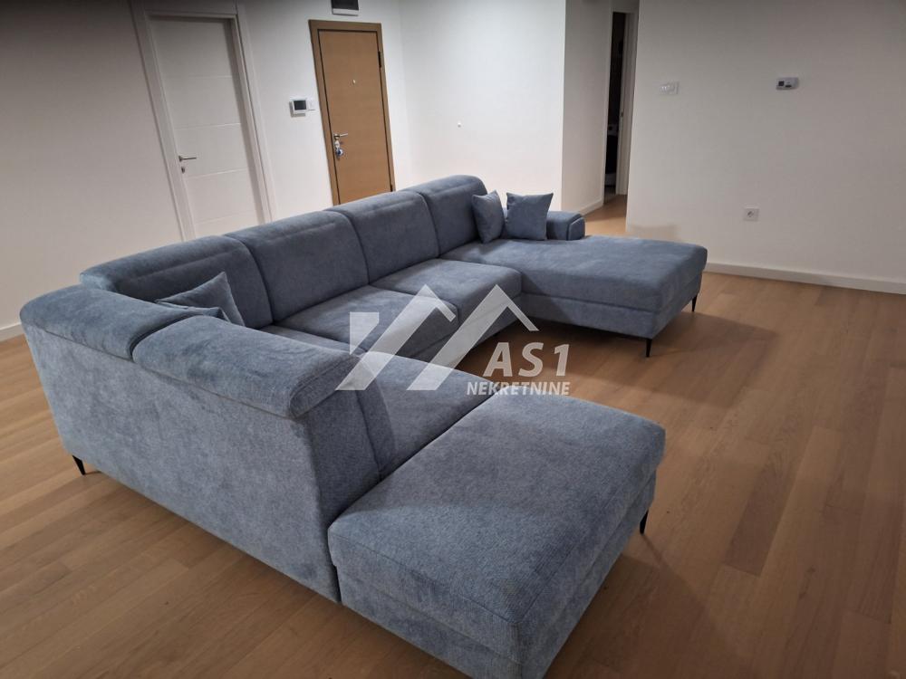 Izdaje se lux nov cetverosoban stan na Salajci ID#3871 1.200 €