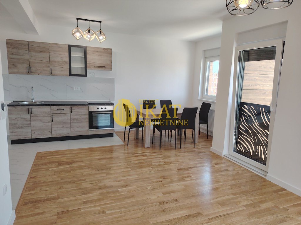 Obrenovac, Rvati, 2.5, 60m2 ID#4485 400 €