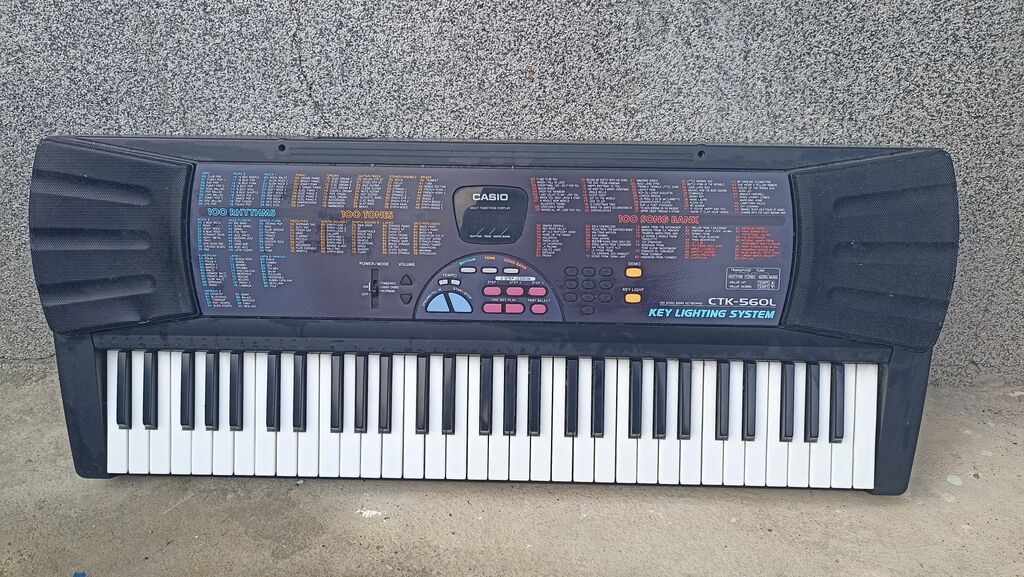 Casio CTK-560L klavijatura sa Key Lighting System-om - 61 standardna