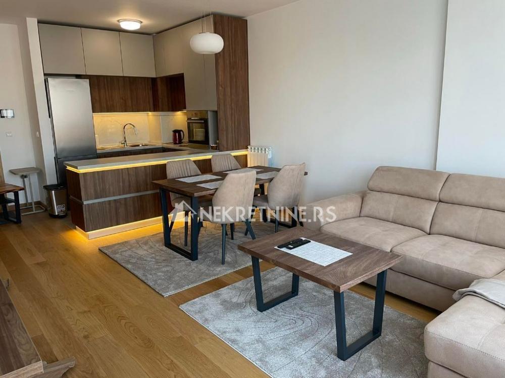 Bulevar heroja sa Košara, Dvosoban stan za izdavanje, 57m2, 1.000€