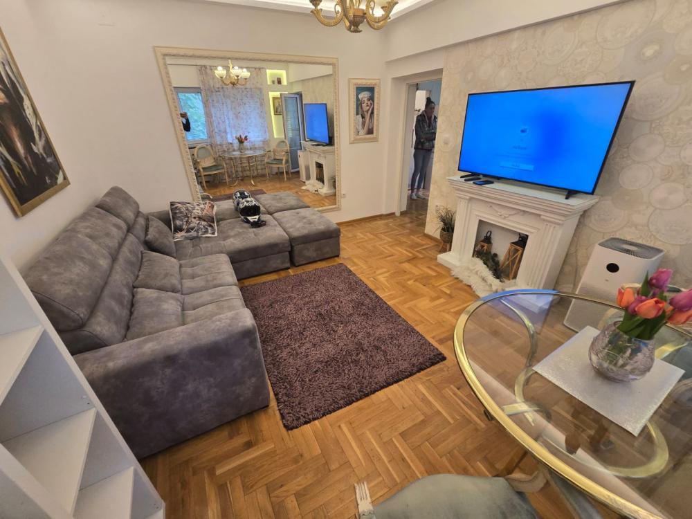 Svetozara Markovića, Dvosoban stan za izdavanje, 50m2, 790€