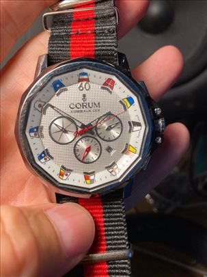 Corum automatik nov neispravan za delove