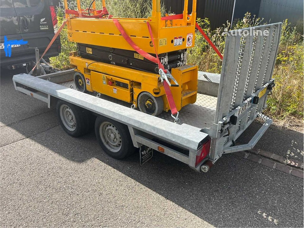 Prodaje se Hulco Terrax-2 prikolicu za građevinske strojeve na aukciji