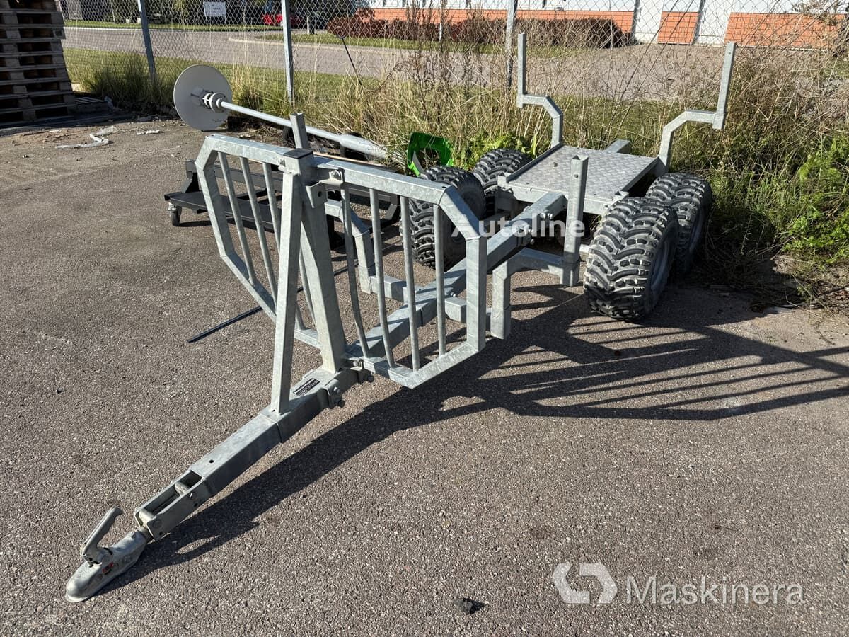 Prodaje se Avestavagnen Okänt šumarsku prikolicu na aukciji