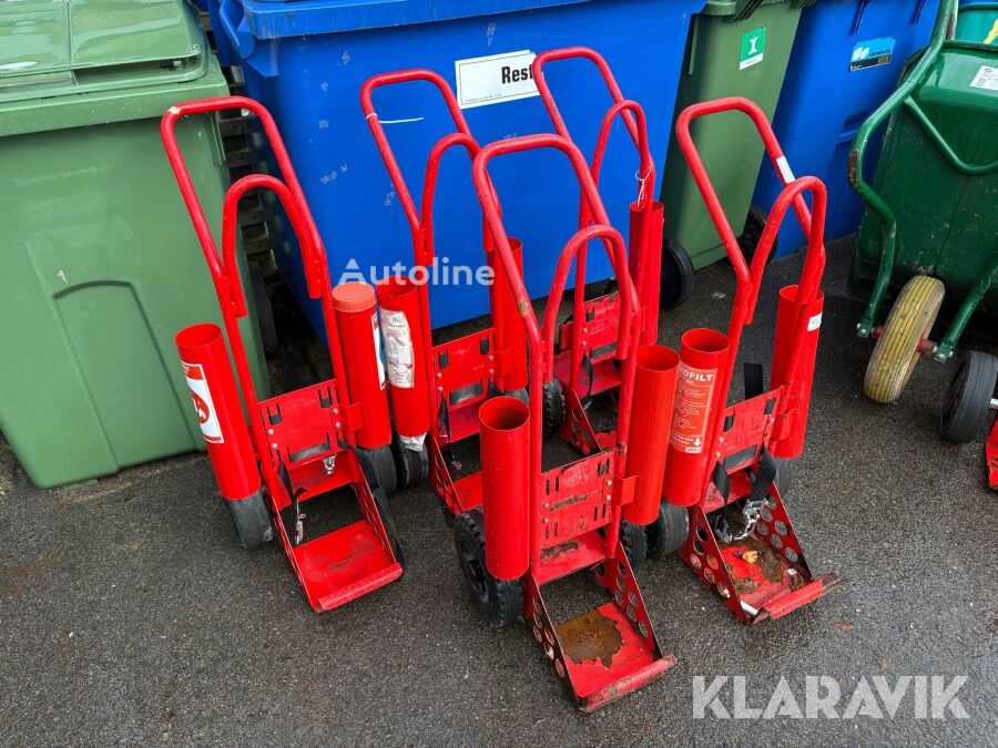 Prodaje se Brandsläckarkärror 5st prikolicu za prevoz stakla na aukciji