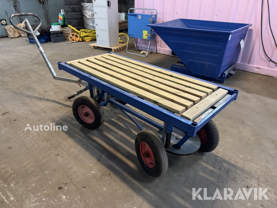 Prodaje se Materialvagn prikolicu za prevoz stakla na aukciji