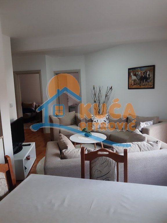 Dvosoban stan, 55 m2, Bulevar Nemanjića, 21. maja ID: i-015032