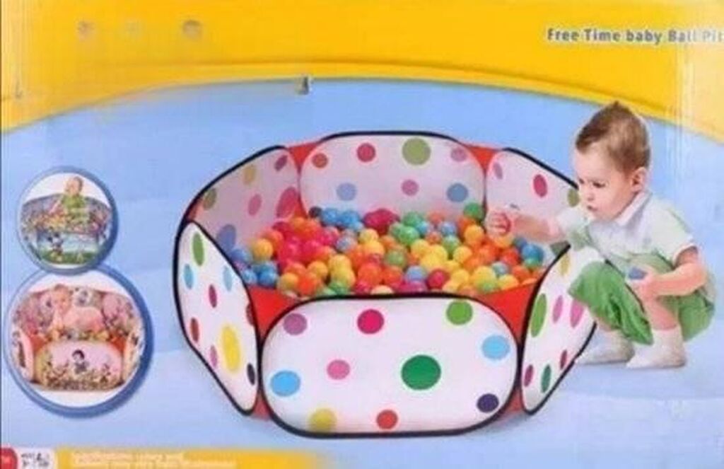 Mala igraonica za bebe sa lopticama. mala igraonica za bebe sa