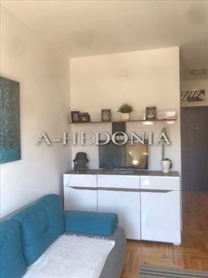 Zlatibor, Jelena Anžujska 1.5 renoviran, opremljen