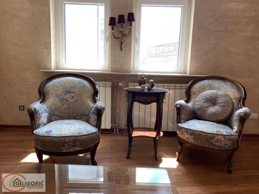 Dvosoban stan za izdavanje, 74m2, 1.000€