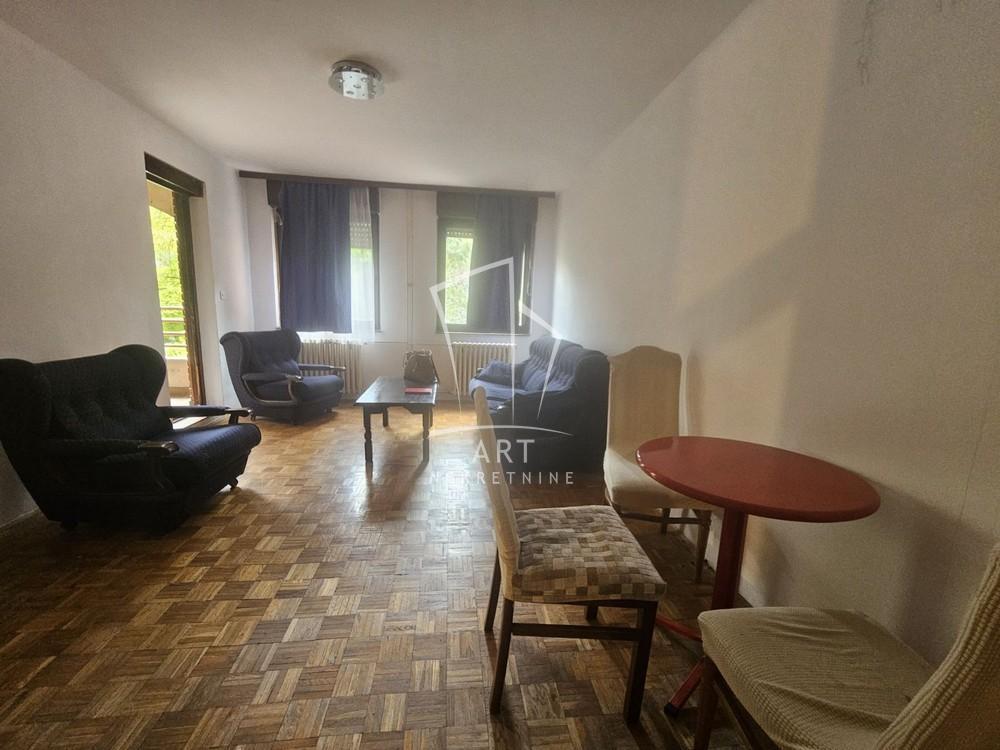 Slobodana Jovanovića, Trosoban stan za izdavanje, 85m2, 500€