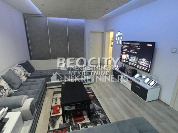 Voždovac, Medaković, Borislava Blagojevića, 9.0, 320m2, 336000EUR