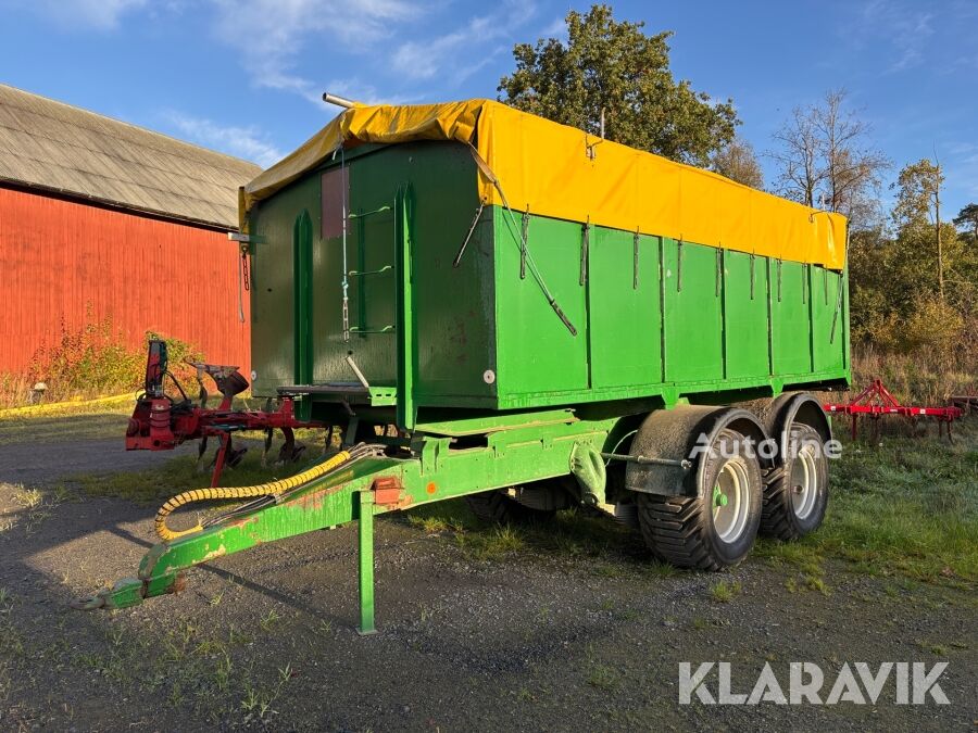 Prodaje se Spannmålssläp 16m2 tippbar Rullkapell och hydraulisk bakläm prikolicu za prevoz zrna na aukciji