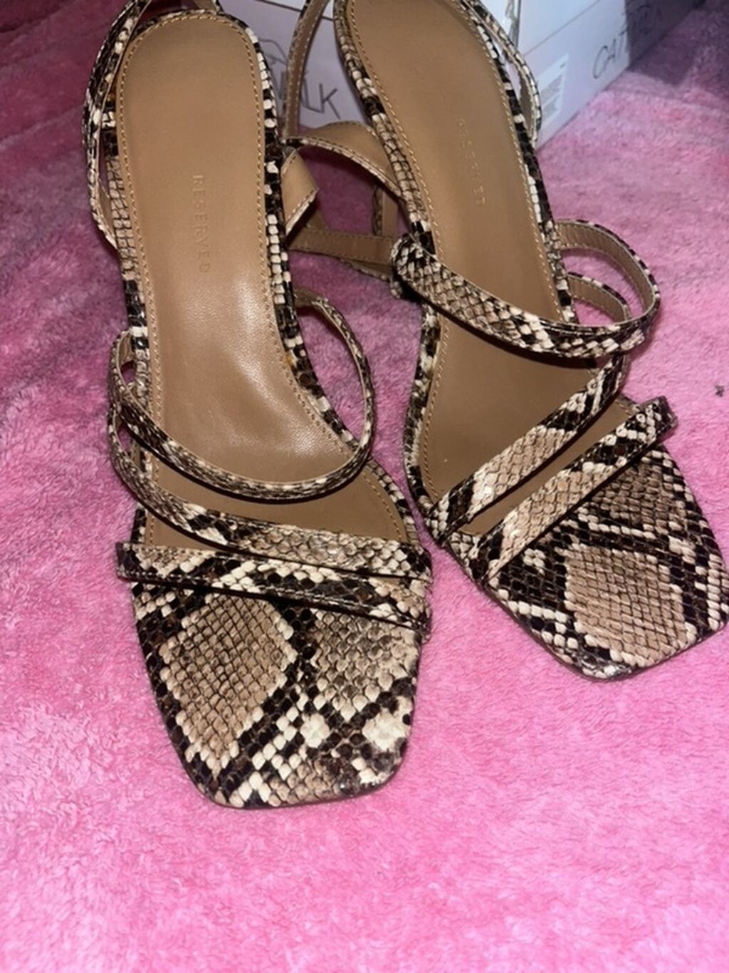 Sandale, Reserved, 39
