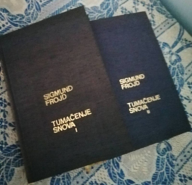 Prodajem popularnu ediciju, u dva dela, Sigmunda Frojda `Tumačenje