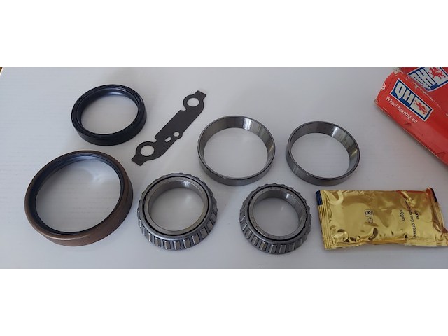 Wheel bearing kit, Mercedes 123, S (W116) QWB259