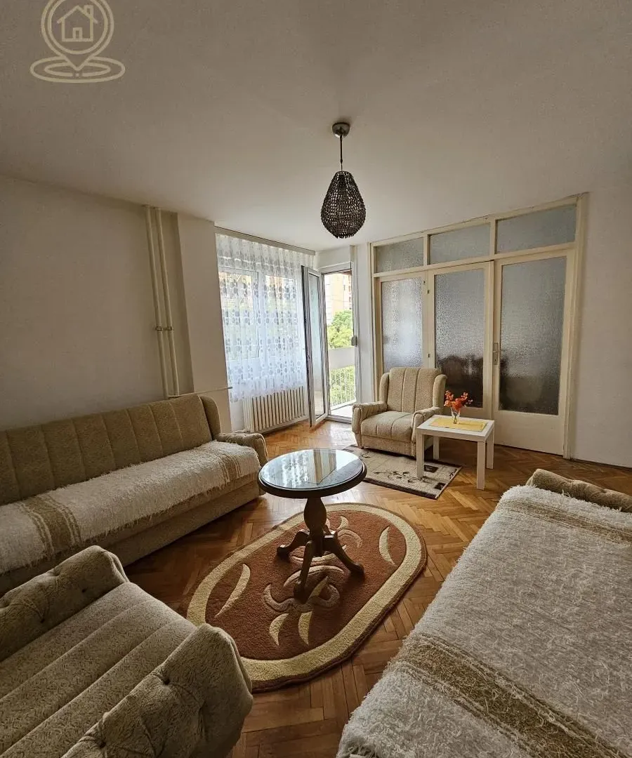 Izdavanje, trosoban stan, 70m², Dom zdravlja, Niš