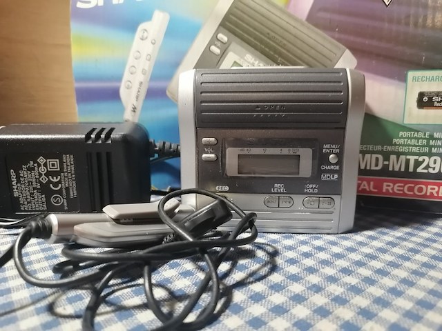 SHARP MD-MT290H  (MD+kutija+daljinac+punjač)