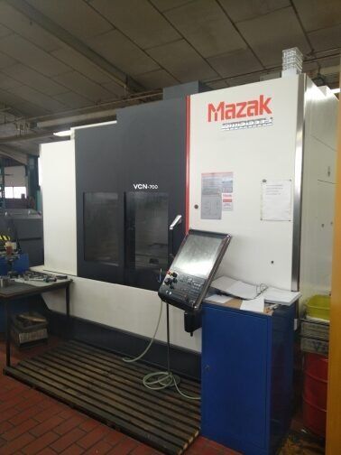 Mazak VCN-700 obradni centar