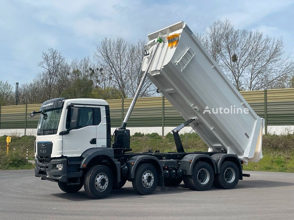 Novi MAN TGS 41.400 kiper