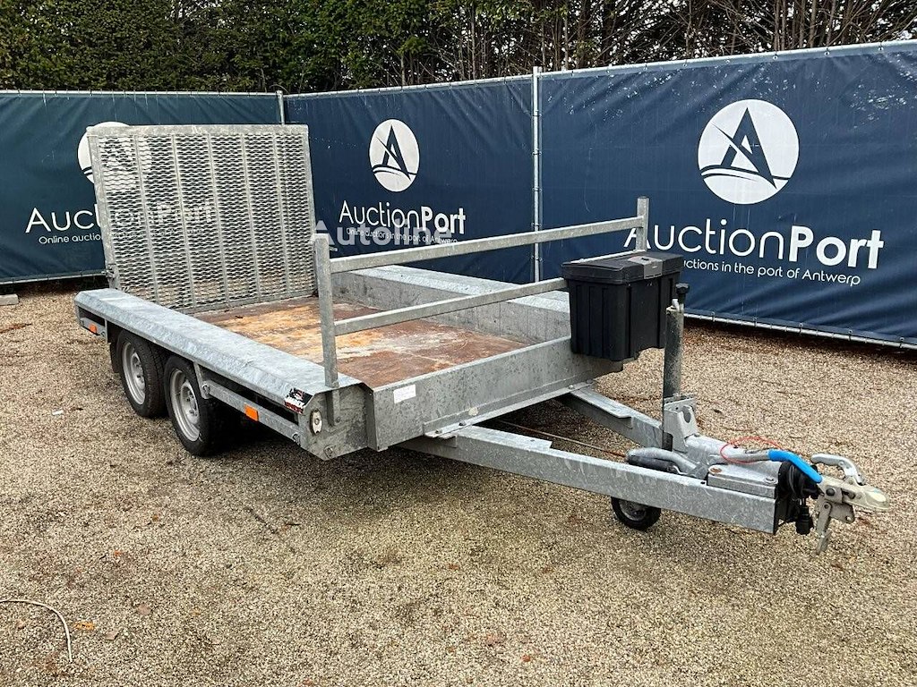 Prodaje se Vlemmix Machinetransporter prikolicu sa ravnom platformom na aukciji