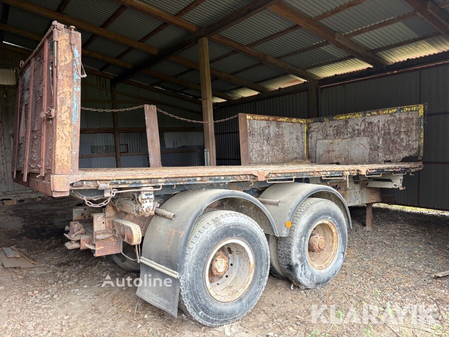 Prodaje se Balvagn Volvo chassi prikolicu platformu na aukciji