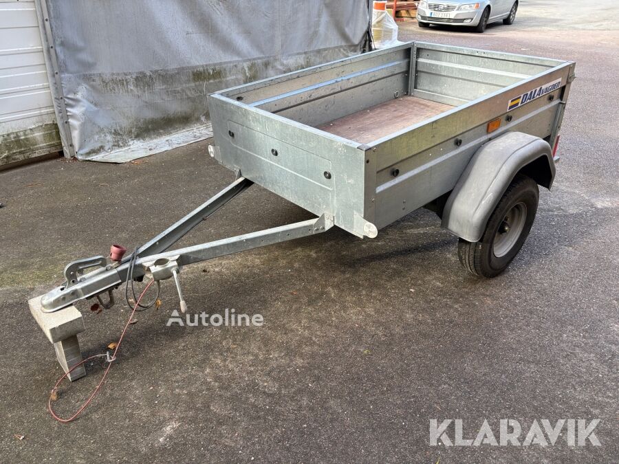 Prodaje se Thule VV-51-0065-04 auto prikolicu na aukciji