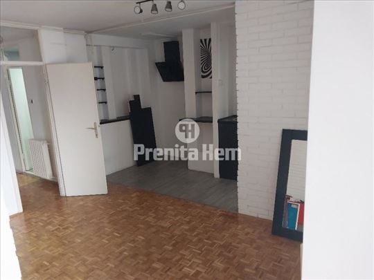 Novi Sad - Centar, 3.5, 79m2, cg, uknj. ID#1395
