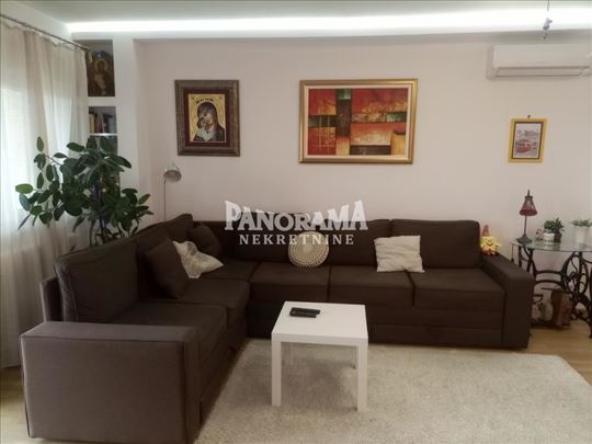 Novo u ponudi-Lux Blok 44, 2.5, 75m2, namešten i u