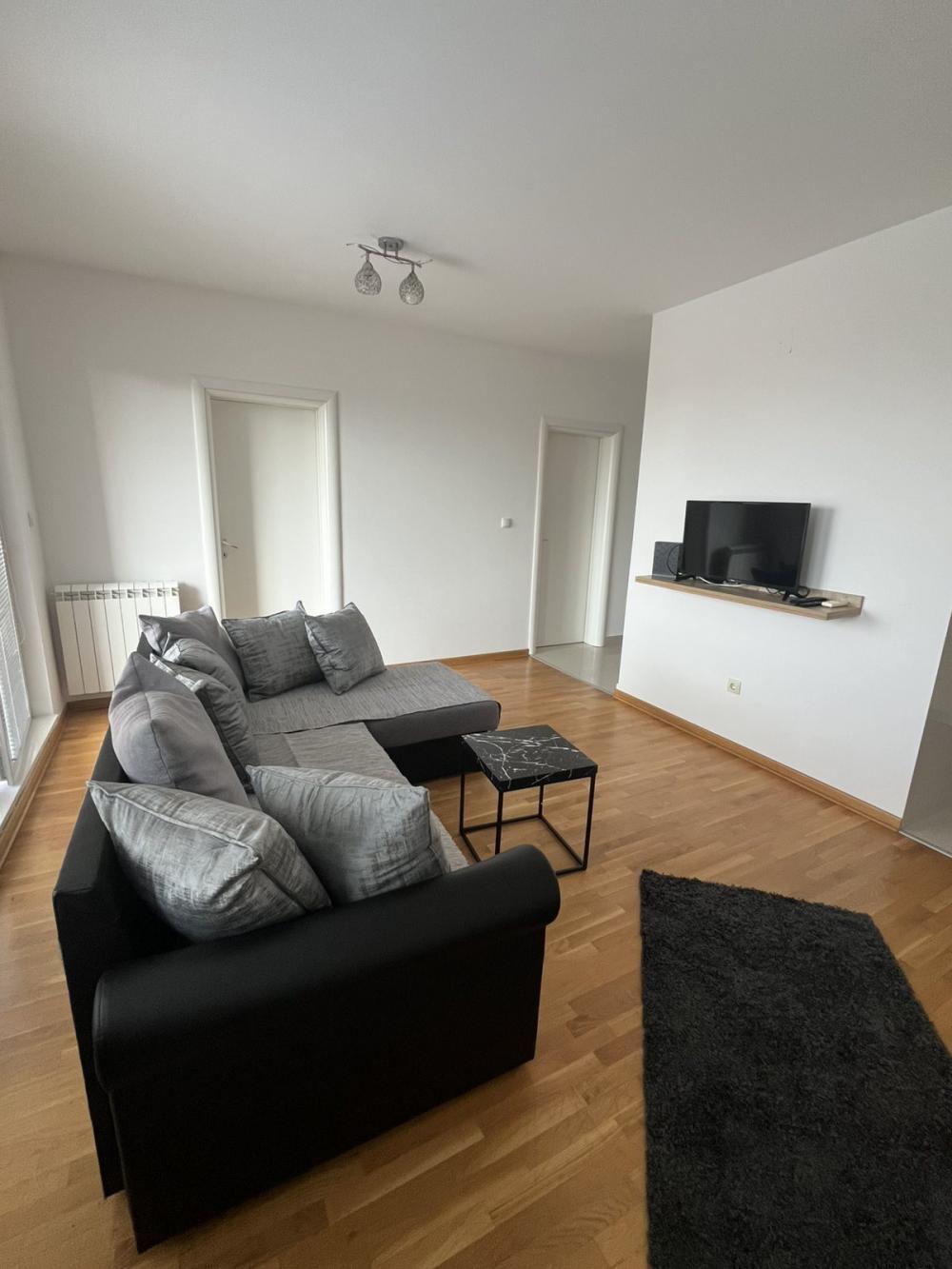 Kosare Cvetković, Trosoban stan za izdavanje, 46m2, 750€