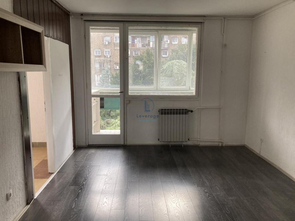 Španskih boraca, Trosoban stan za izdavanje, 78m2, 500€