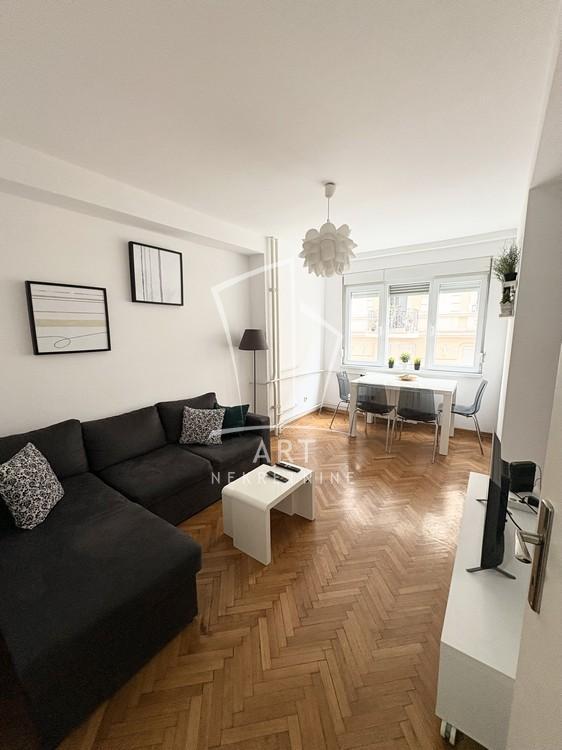 Topličin Venac, Trosoban stan za izdavanje, 46m2, 1.050€