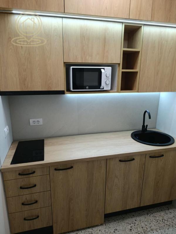 Trosoban stan za izdavanje, 47m2, 700€