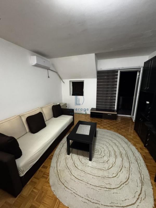 NIćifora Ninkovića, Jednosoban stan za izdavanje, 37m2, 290€